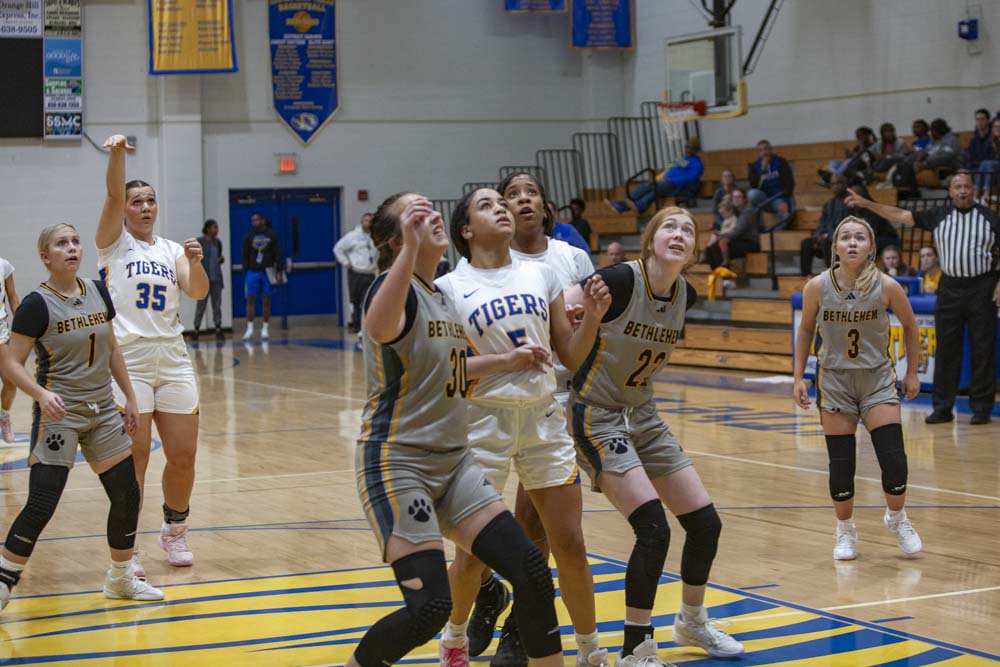 Lady Tigers Host Lady Wildcats Basketball – Chipley Bugle